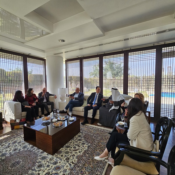 Ambassador Park, Chong-suk, hosts Luncheon with Kuwait Media ...